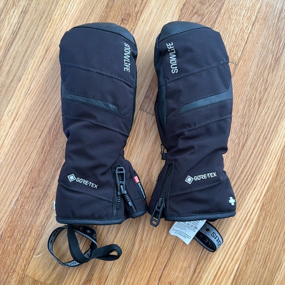 GORE-TEX | Accessories | Goretex Black Gloves | Poshmark